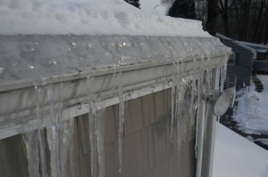 Iced-gutter - Commercial Roofing Contractors